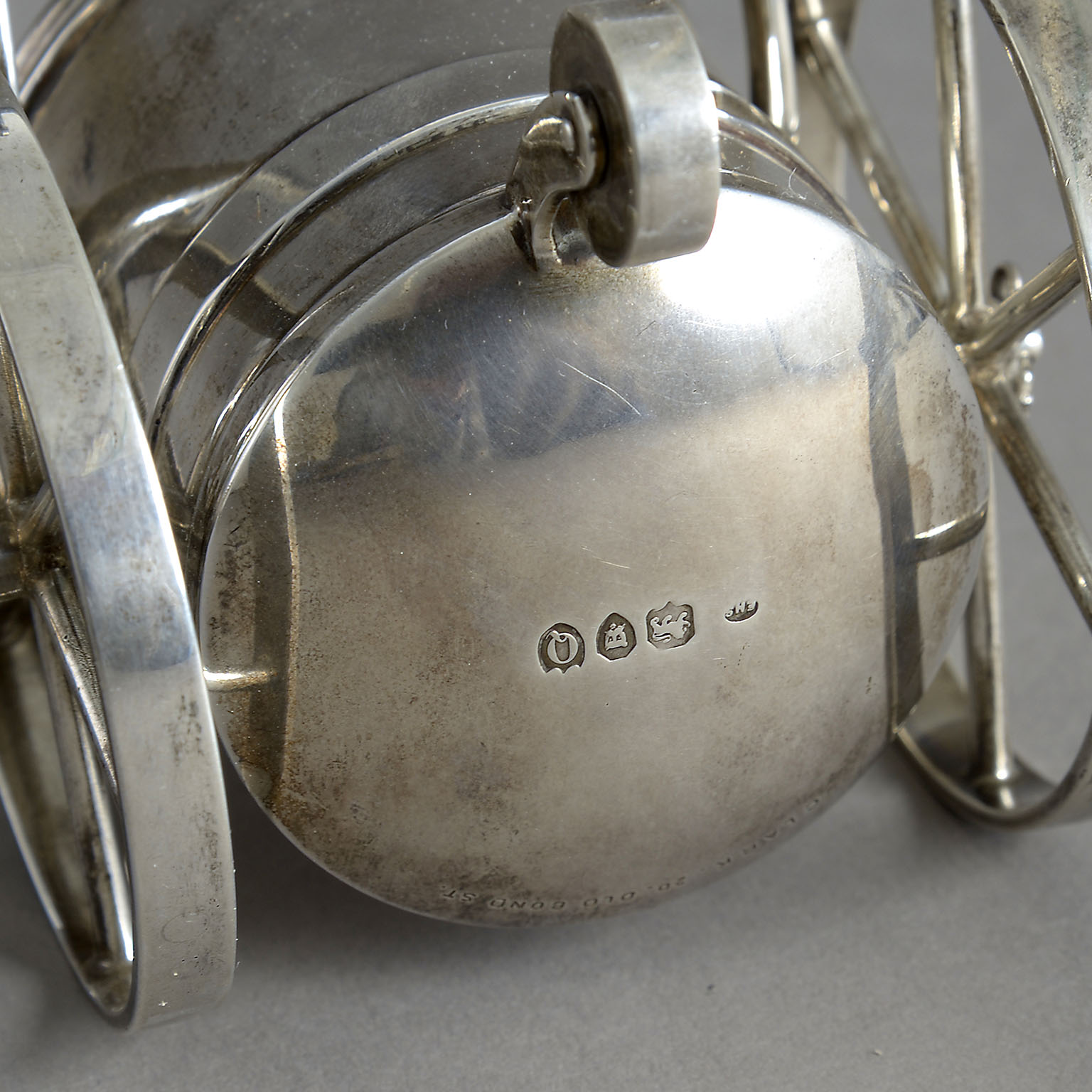 Victorian Silver Atomiser - Adam Calvert Bentley